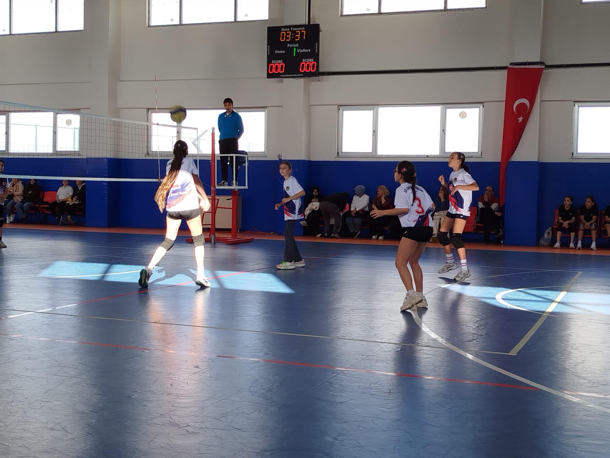 TED Koleji, Kadir Boylu Ortaokulu'nu mağlup etti - Bomba 32 - ISPARTA HABER, Isparta Haberleri ...